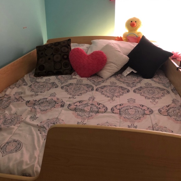 Berg Sierra | Other | Berg Sierra Captains Bed With Pull Out Desk ...